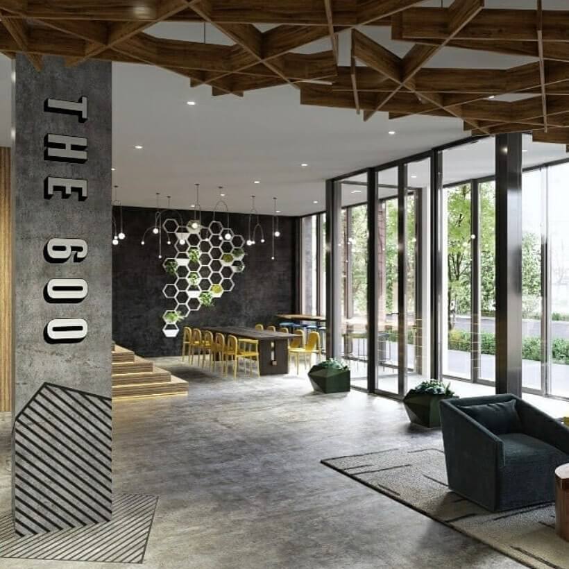 The 600 – V10 Development